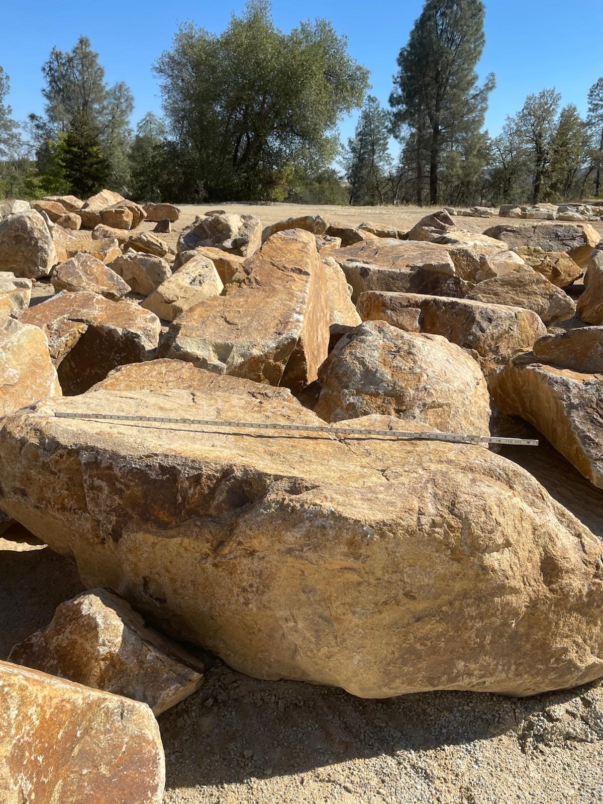 Carmel Gold Granite Boulders | Landscape Boulder Suppliers – Earth ...